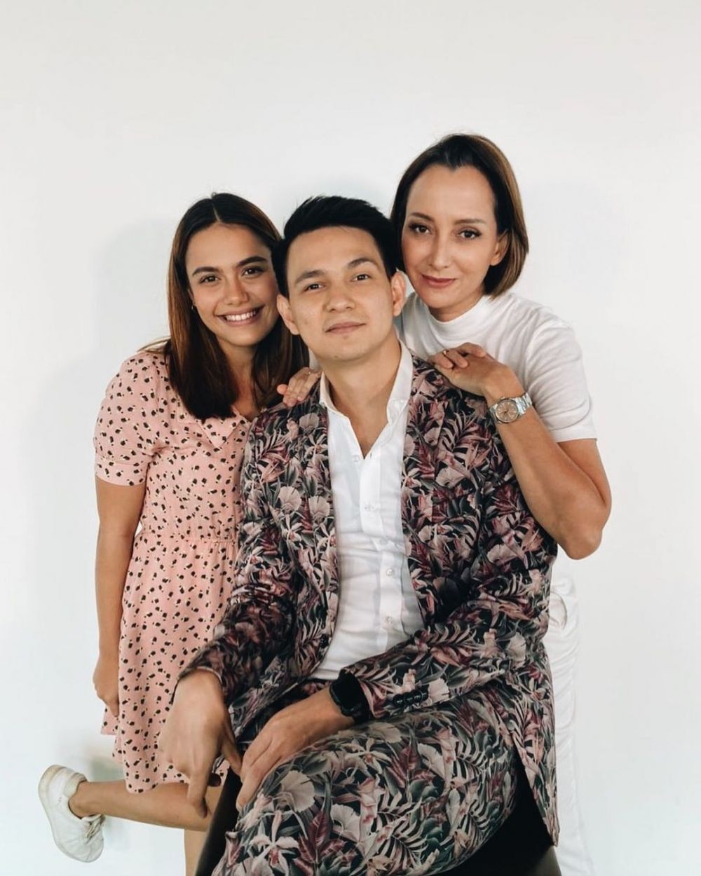 Nikahi Janda Kaya, 9 Fakta Marcell Darwin di Series Terbaru