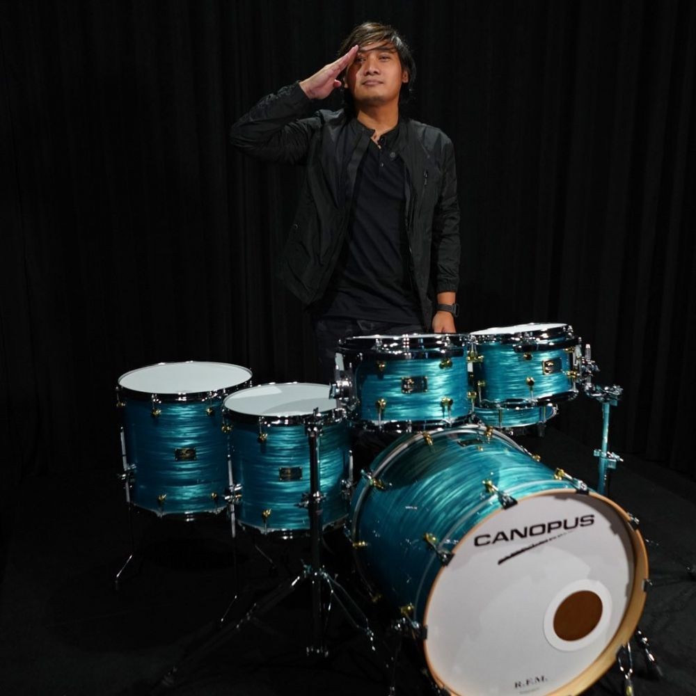 Hengkang dari Sheila on 7, 10 Potret Perjalanan Karier Brian