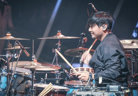 Hengkang dari Sheila on 7, 10 Potret Perjalanan Karier Brian