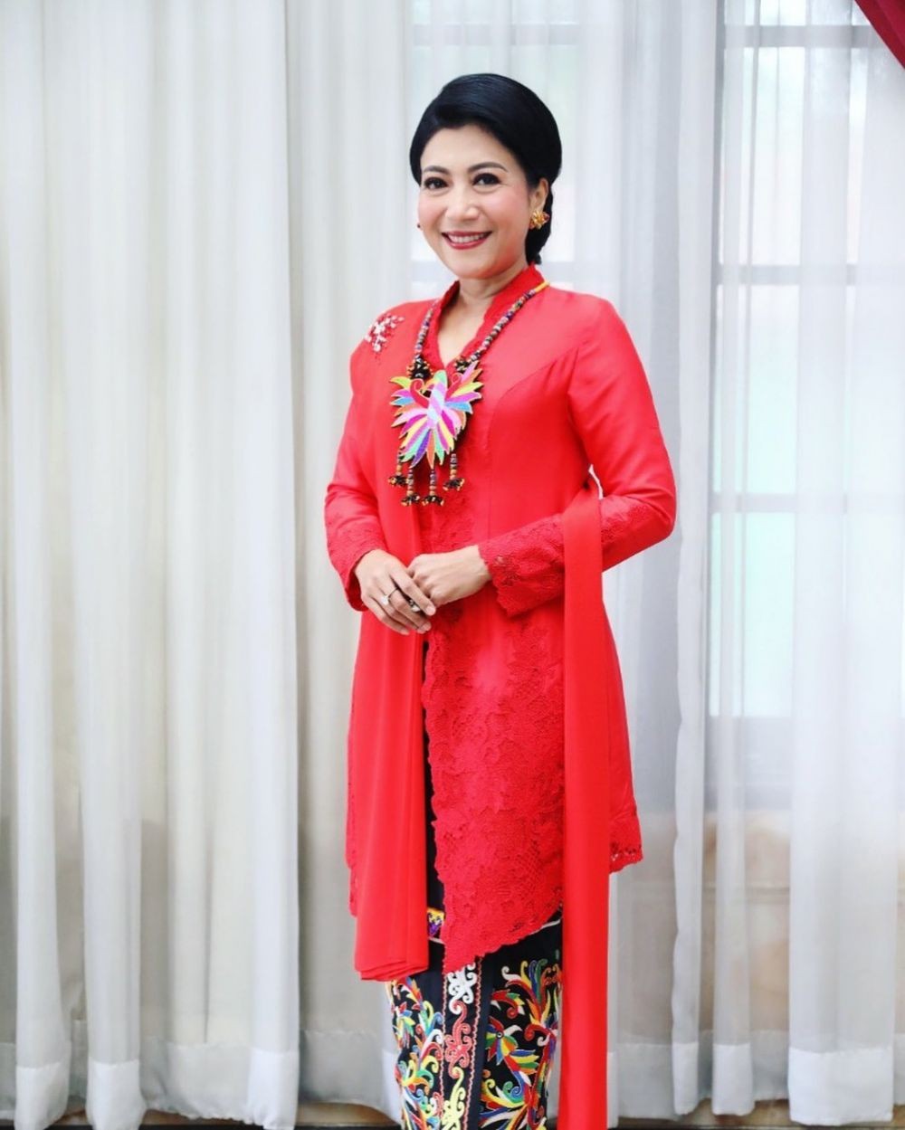 9 Kebaya Hetty Andika, Istri Panglima TNI ke-21