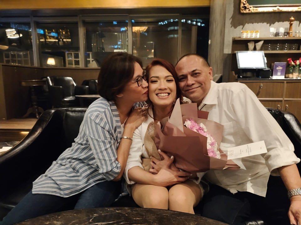 Potret Dj Lucyana Sosok Yang Baru Dinikahi Mudjie Massaid