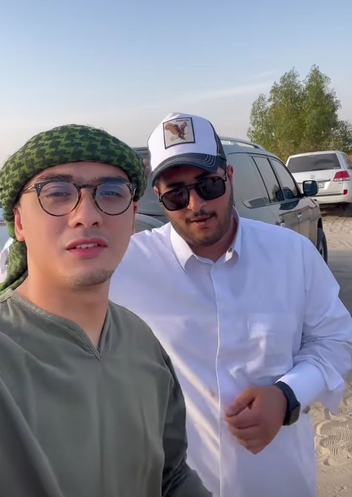 10 Potret Ricky Harun di Qatar, Nonton Piala Dunia 2022