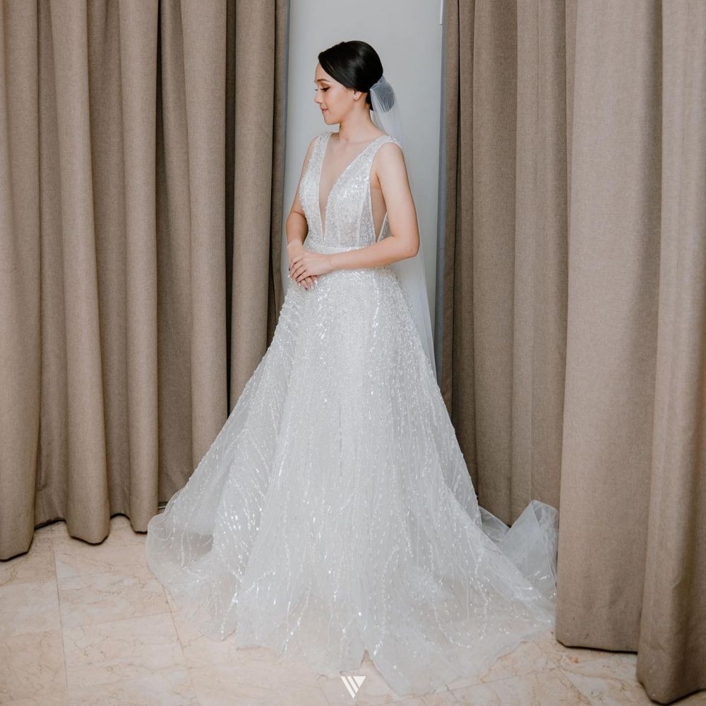 Inspirasi Gaun Mewah Rancangan Christie Basil, bak Princess