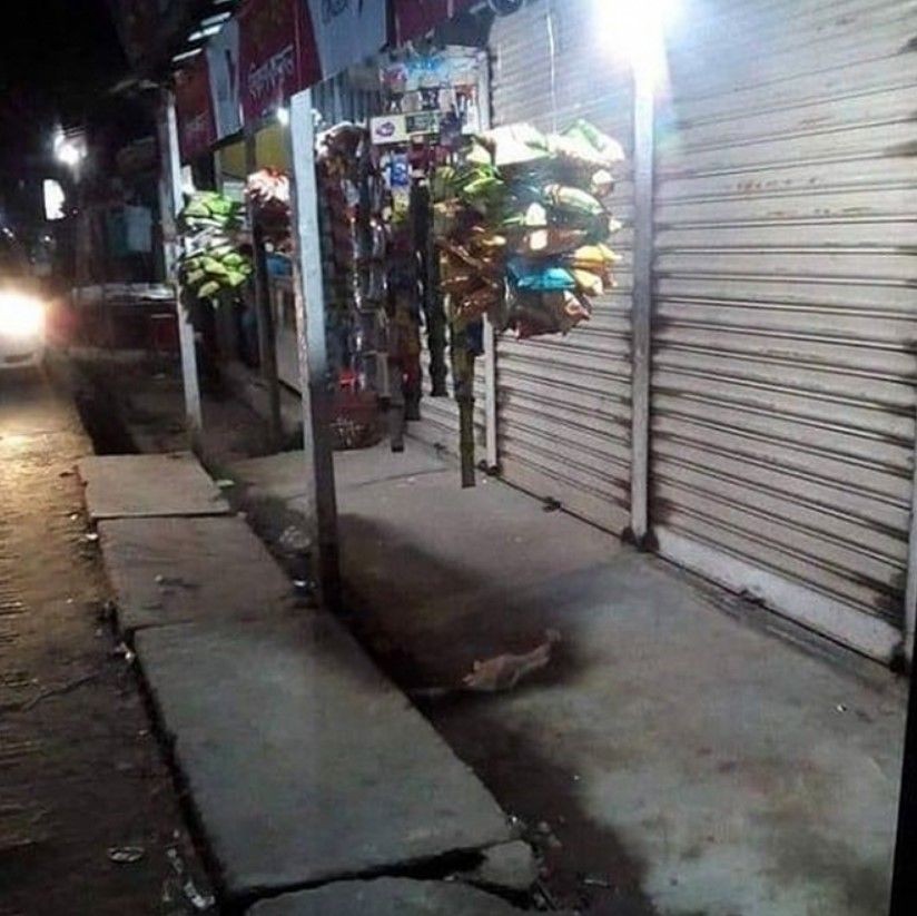 10 Momen Kocak yang Bisa Ditemukan saat Belanja di Warung 10 Momen Kocak yang Bisa Ditemukan saat Belanja di Warung