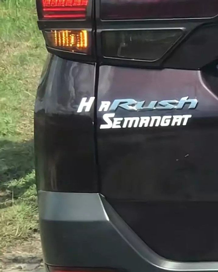 10 Pelesetan Merek Mobil Ini Kocak Abis Bikin Ketawa Ngegas