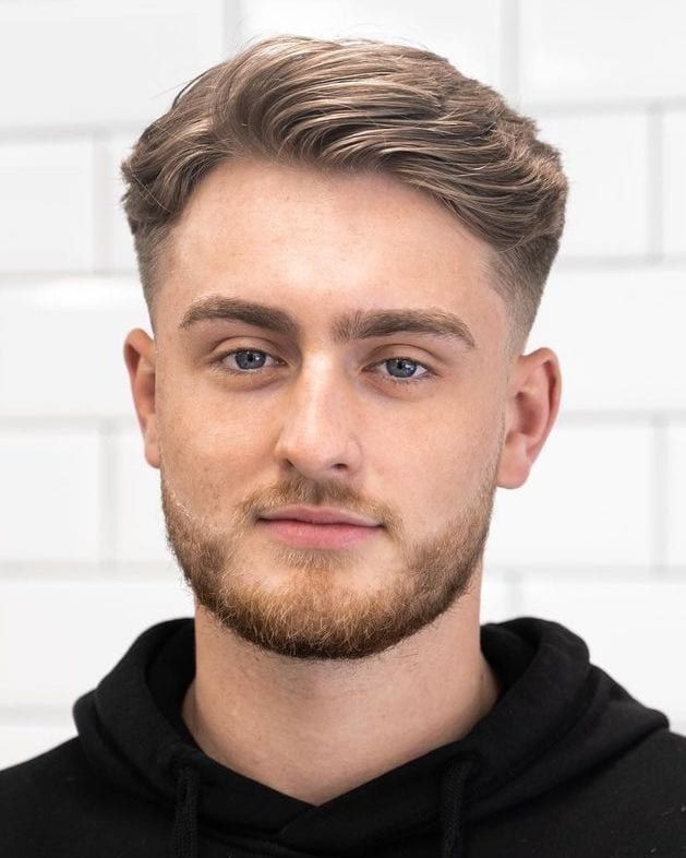 35 Model Rambut Pendek Pria 2024, Rapi dan Stylish