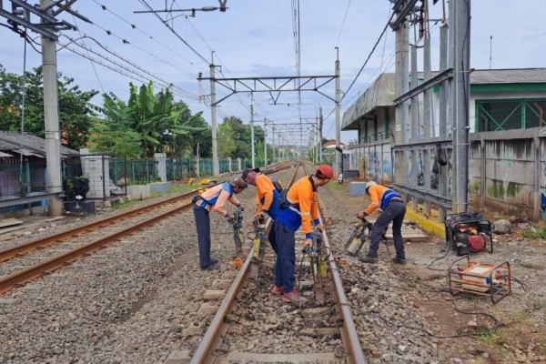 Antisipasi Kendala Mudik, PT KAI Siapkan AMUS di Stasiun KA Antisipasi Kendala Mudik, PT KAI Siapkan AMUS di Stasiun KA