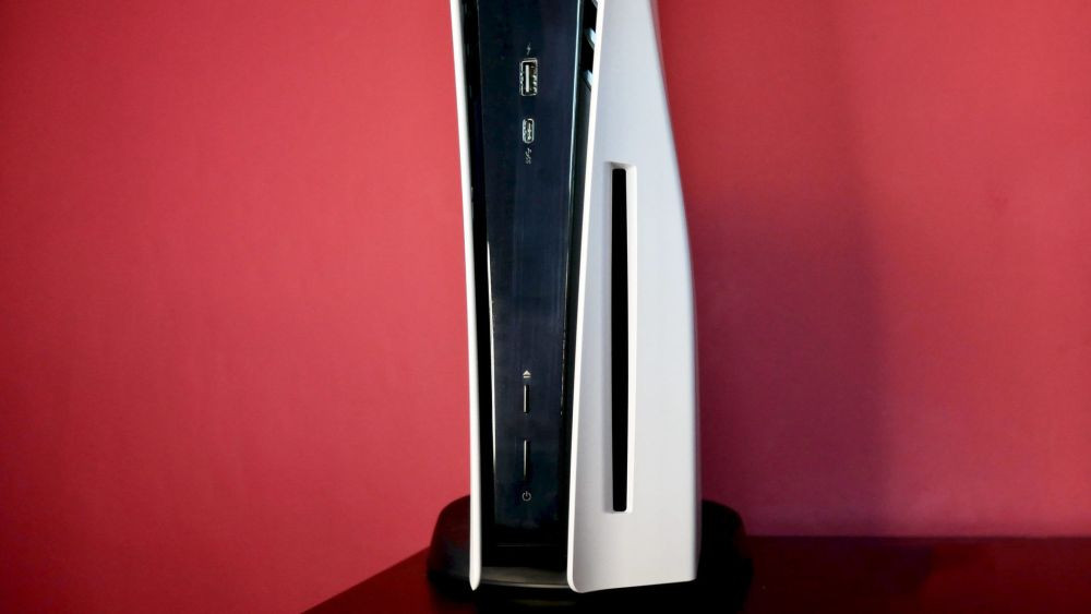 PS5 Standar vs PS5 Digital Edition, Mana yang Lebih Baik? PS5 Standar vs PS5 Digital Edition, Mana yang Lebih Baik?