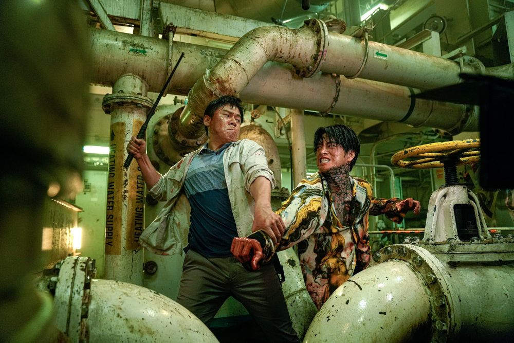 5 Alasan Menonton Film Project Wolf Hunting