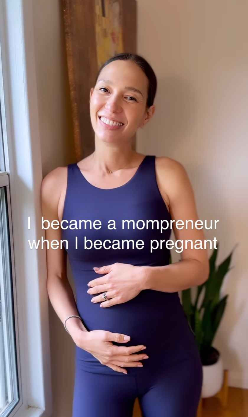 Potret Baby Bump Kehamilan Kedua Liv Lo Istri Henry Golding