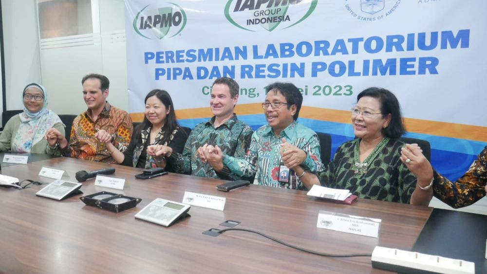 Kepala BSN Resmikan Laboratorium Pipa dan Resin Polimer