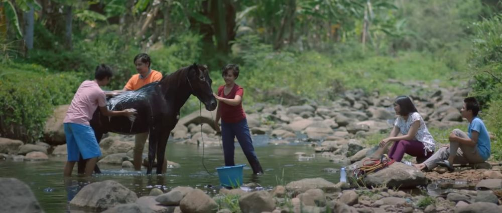 Viral! Siswa Nonton Film Jo Sahabat Sejati Jadi Polemik Viral! Siswa Nonton Film Jo Sahabat Sejati Jadi Polemik