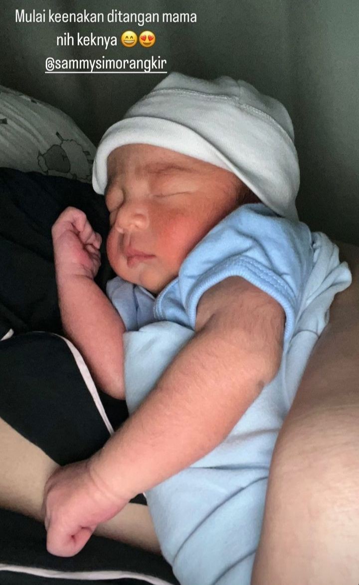 Viviane, Istri Sammy Simorangkir Melahirkan Anak Ketiga Viviane, Istri Sammy Simorangkir Melahirkan Anak Ketiga