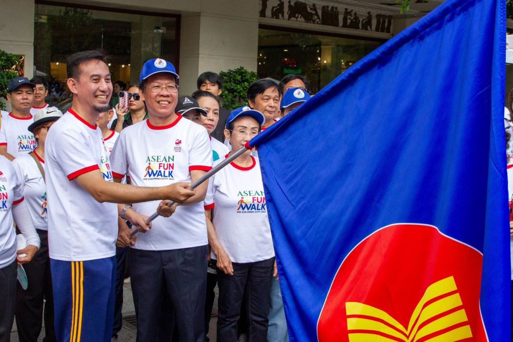 Kjri Gelar Asean Fun Walk Di Ho Chi Minh Vietnam