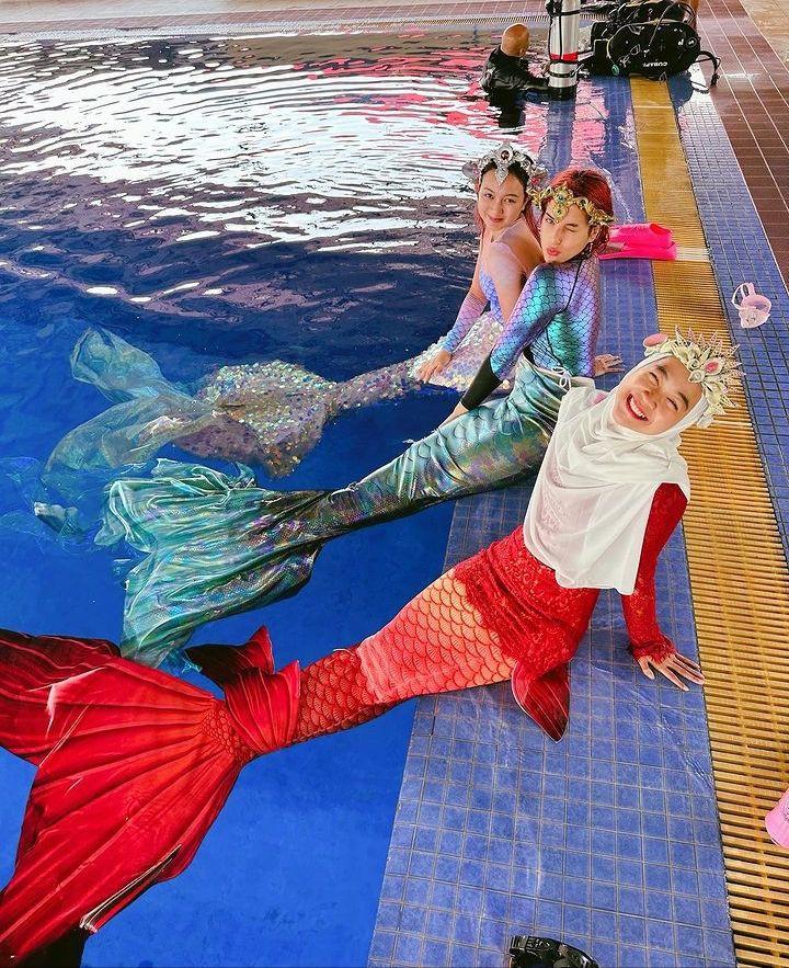 Momen Tasya Farasya, Ria Ricis, Nanda Arsyinta Jadi Mermaid