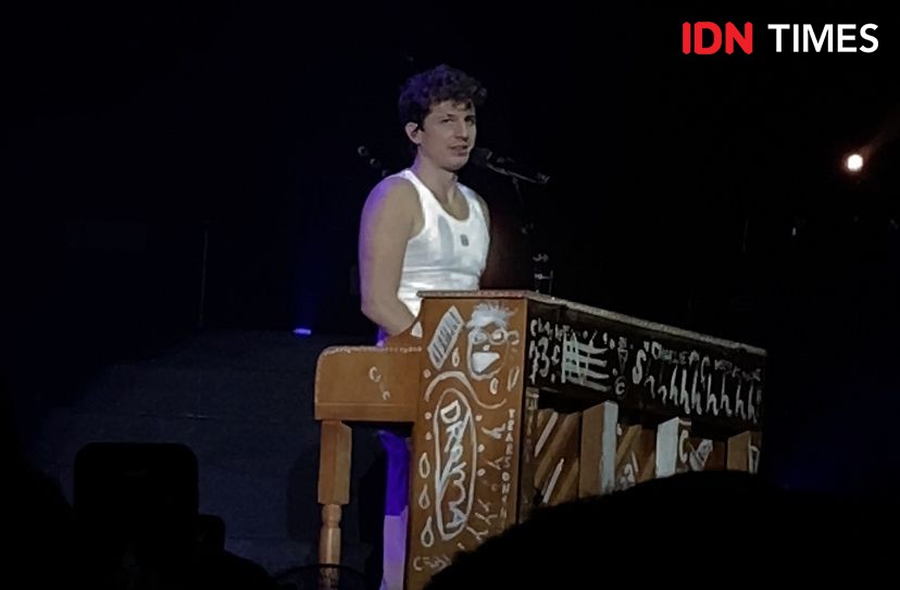 Konser di Jakarta, Charlie Puth Bikin Mood Naik-Turun Konser di Jakarta, Charlie Puth Bikin Mood Naik-Turun