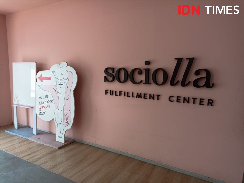 Potret Gudang Terbesar Sociolla, Canggih dengan Sistem IoT