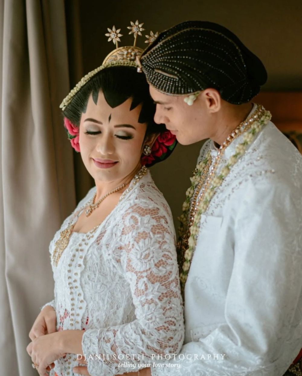 10 Gaya Makeup dan Kebaya Akad Amanda Gonzalez 10 Gaya Makeup dan Kebaya Akad Amanda Gonzalez