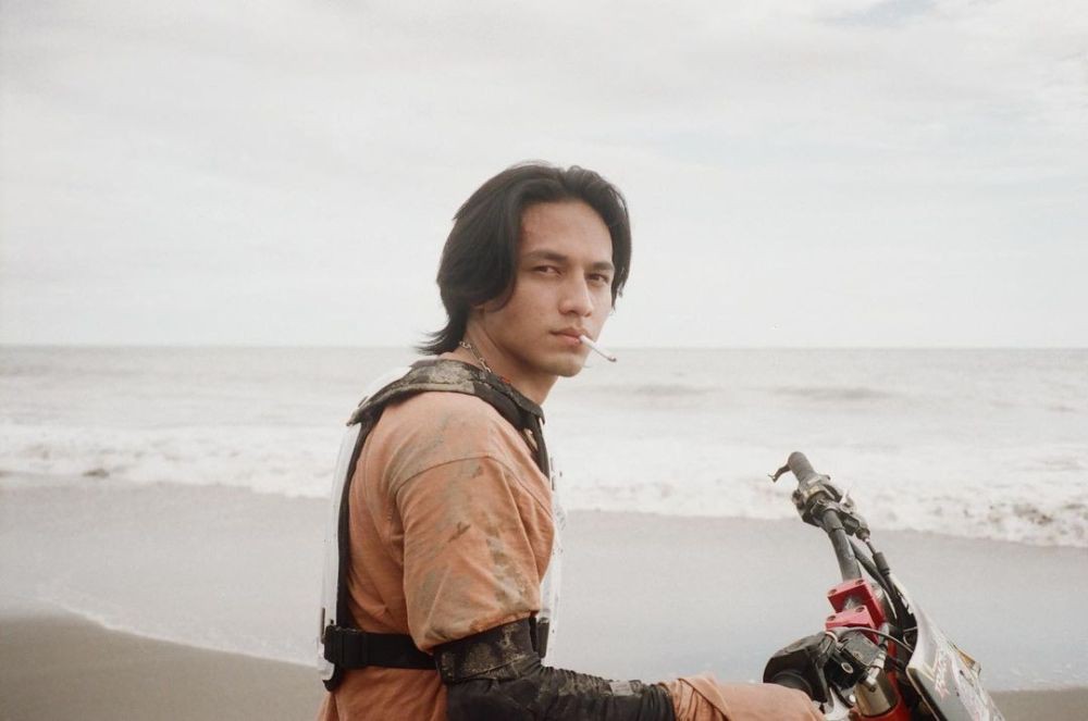 7 Gaya Rambut Jefri Nichol yang Keren, Cobain Bro!