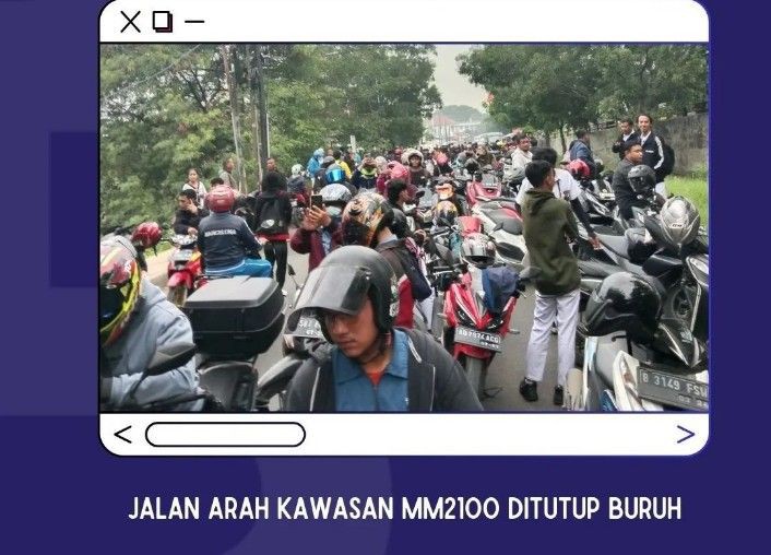 Demo UMP, Buruh Blokade Akses Tol dan Jalan Ahmad Yani Demo UMP, Buruh Blokade Akses Tol dan Jalan Ahmad Yani