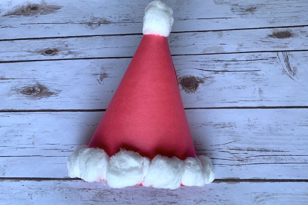 3 Cara Membuat Topi Santa Claus, Hemat Bikin Sendiri!