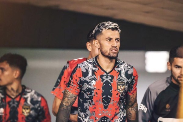 STY Tidak Adil Kepada Stefano Lilipaly dan Nadeo Argawinata STY Tidak Adil Kepada Stefano Lilipaly dan Nadeo Argawinata