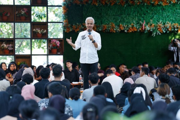 Ganjar Dorong Milenial Dan Gen Z Manfaatkan Dunia Digital