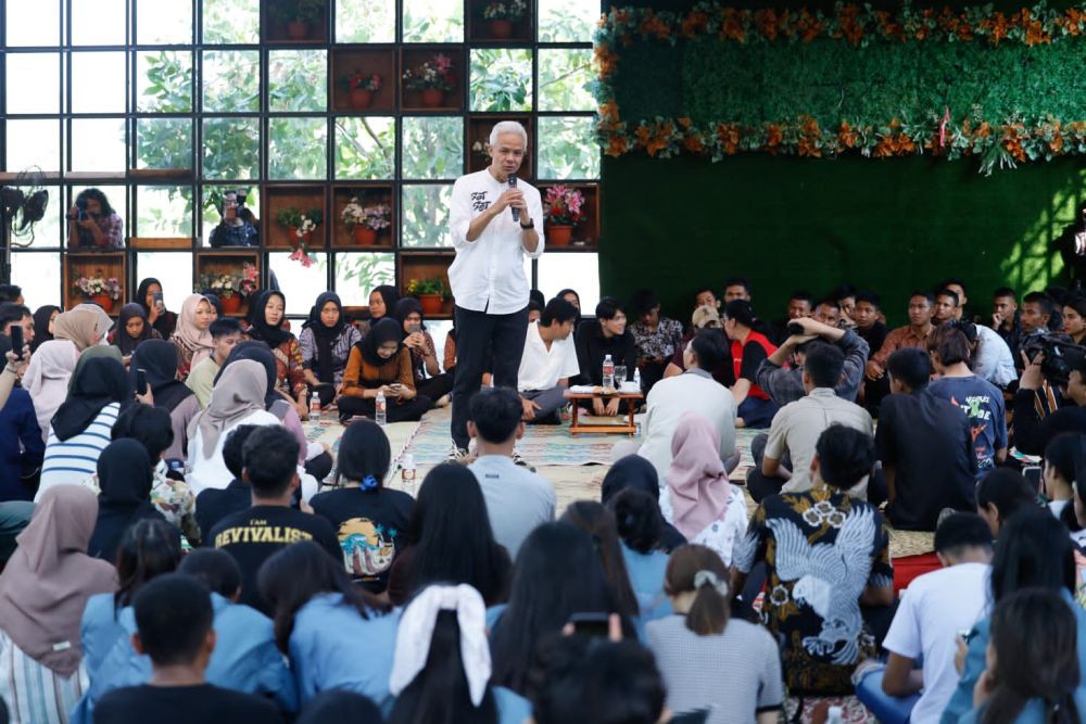 Ganjar Dorong Milenial Dan Gen Z Manfaatkan Dunia Digital
