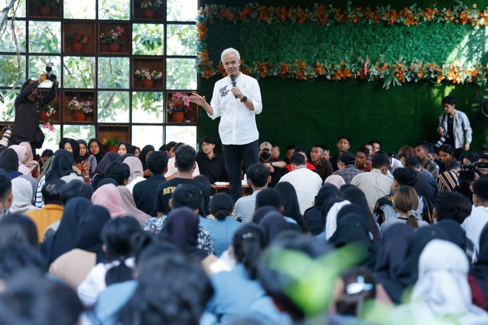 Ganjar Dorong Milenial Dan Gen Z Manfaatkan Dunia Digital