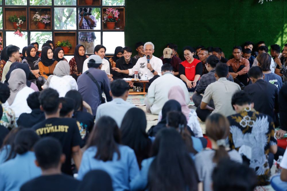 Ganjar Dorong Milenial Dan Gen Z Manfaatkan Dunia Digital