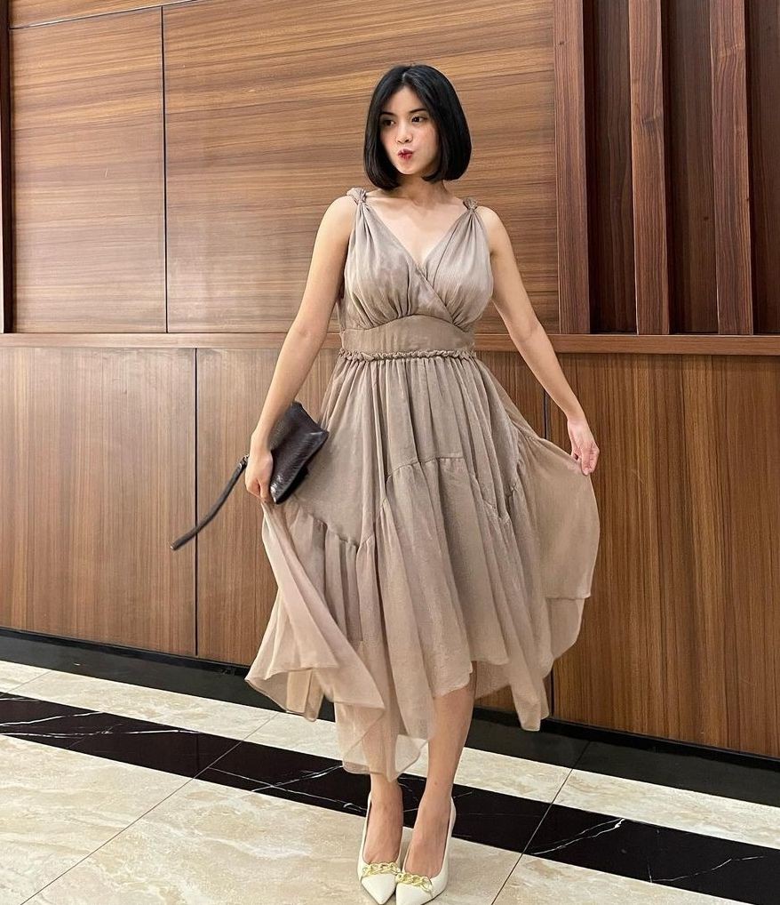 10 OOTD Hits ala Melati Sesilia Eks JKT48, Ada yang Boyish!