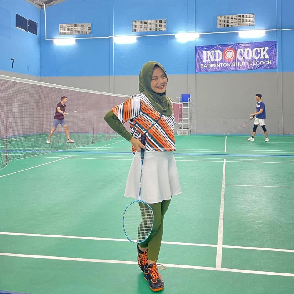 7 Outfit Badminton Hijab, Nyaman dan Ruang Gerak Tetap Bebas