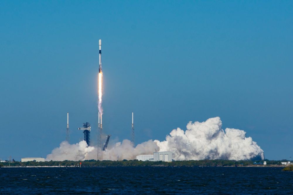 Satelit Merah Putih 2 Sukses Meluncur, Beroperasi April 2024 Satelit Merah Putih 2 Sukses Meluncur, Beroperasi April 2024