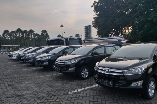 5 Rental Mobil Cirebon, Jelajahi Kota dengan Nyaman!