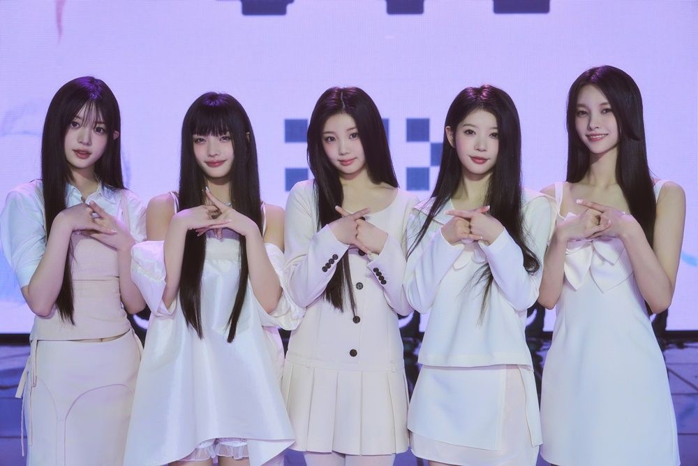 Lirik Lagu Magnetic - ILLIT dan Maknanya, Debut Single!