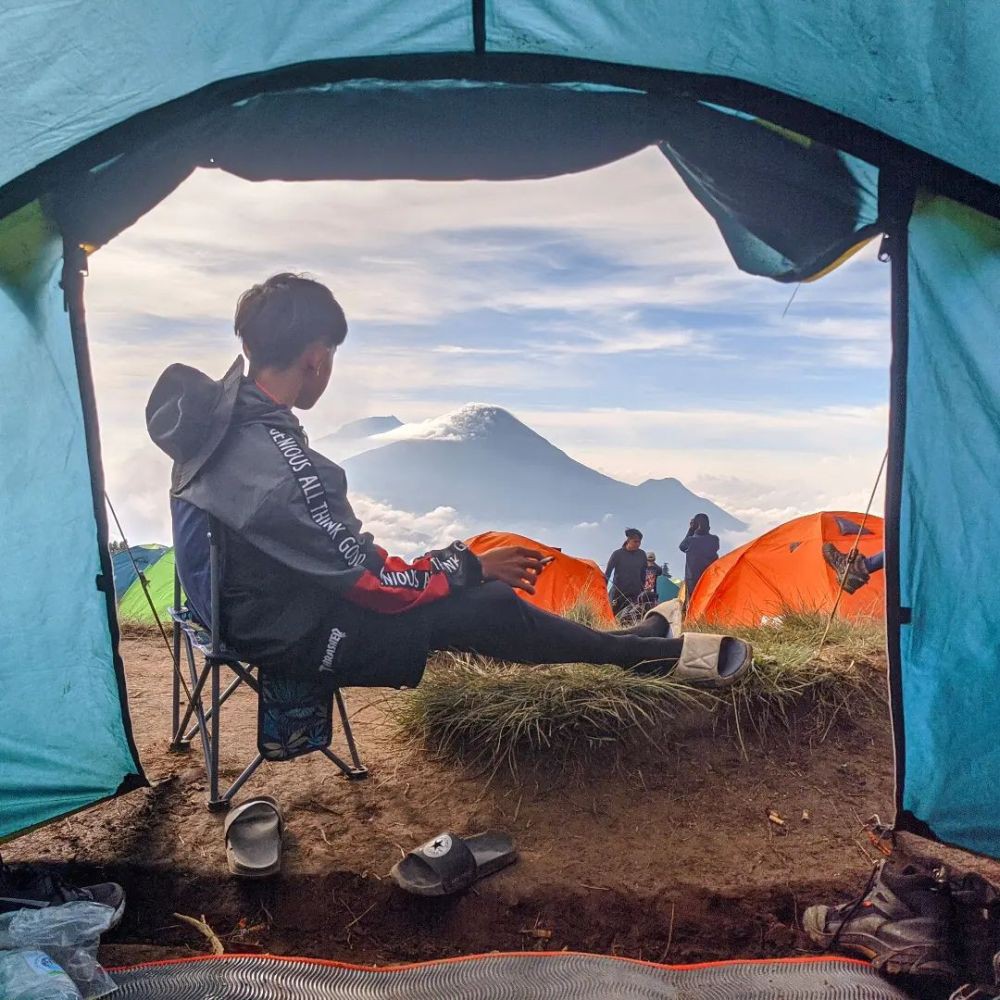 8 Tips Mendaki Gunung Prau Yang Aman Untuk Pemula