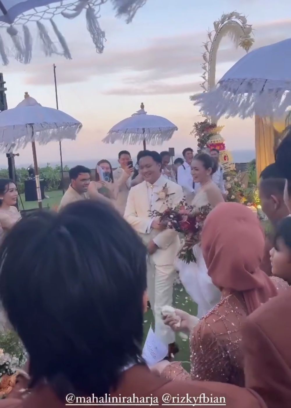 Pesta Resepsi Pernikahan Rizky Febian dan Mahalini di Bali