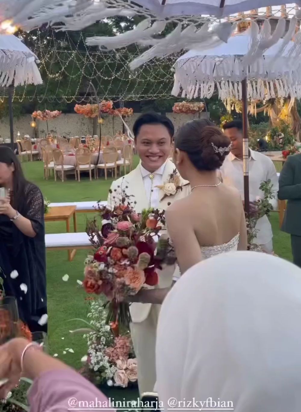 Pesta Resepsi Pernikahan Rizky Febian dan Mahalini di Bali