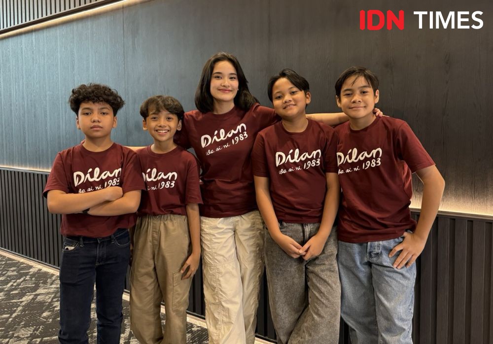 Adhiyat Pelajari Gerak-gerik Dilan Lewat Film Sebelumnya