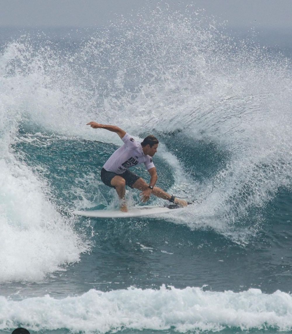 23 Atlet Selancar Terluka Selama Pertandingan WSL Krui 2024