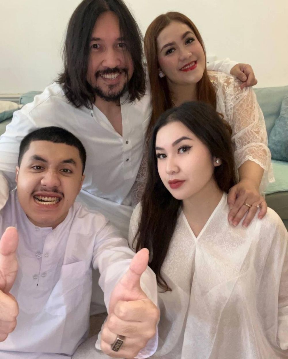 7 Potret Kebersamaan Audrey Davis dan David Bayu, Ayahnya