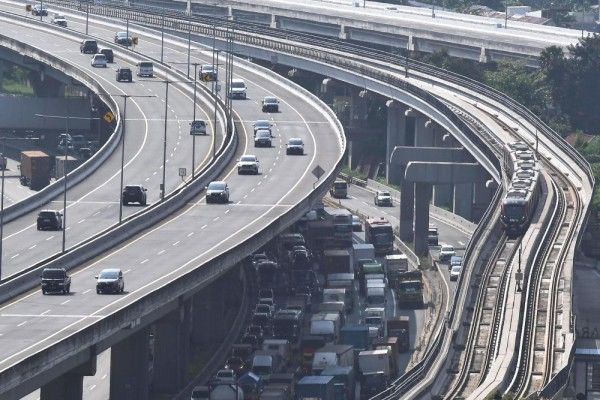 Catat! Ini Daftar Lengkap Rest Area di Tol Pulau Jawa Catat! Ini Daftar Lengkap Rest Area di Tol Pulau Jawa