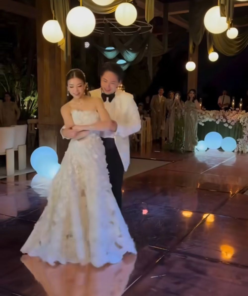 9 Style Dress dan Makeup Resepsi Clarissa Tanoesoedibjo