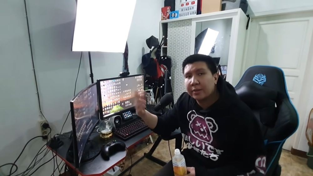 8 Potret Sederhana Studio YouTuber Windah Basudara