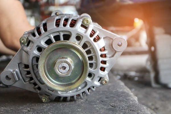 Apa Itu Alternator? Berikut Arti, Fungsi, dan Cara Kerjanya