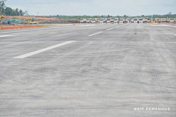Runway Bandara IKN Rampung Dibangun Februari 2025