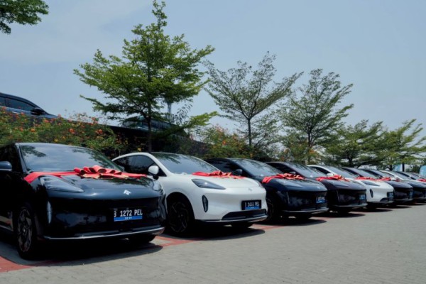 Mobil Listrik Aion Hyptec HT Dijual Mulai Rp685 juta