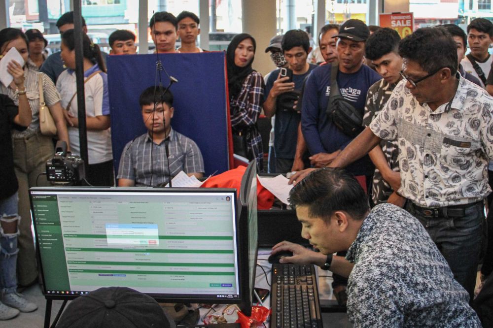Menkomdigi: 350 Juta SIM Card Beredar, Rawan Disalahgunakan