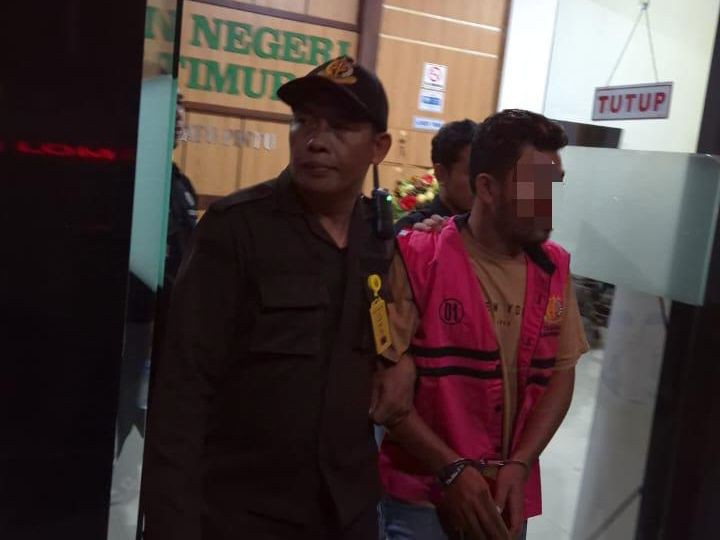 Kejari Lotim Tetapkan Dua Tersangka Dugaan Korupsi Kejari Lotim Tetapkan Dua Tersangka Dugaan Korupsi