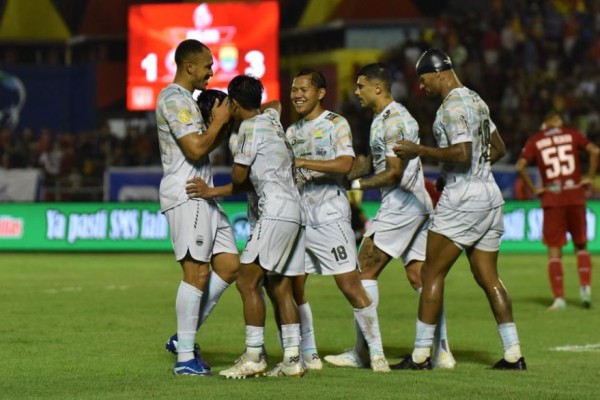 Dua Pemain Persib Ini Ternyata Dipanggil Timnas Dua Pemain Persib Ini Ternyata Dipanggil Timnas